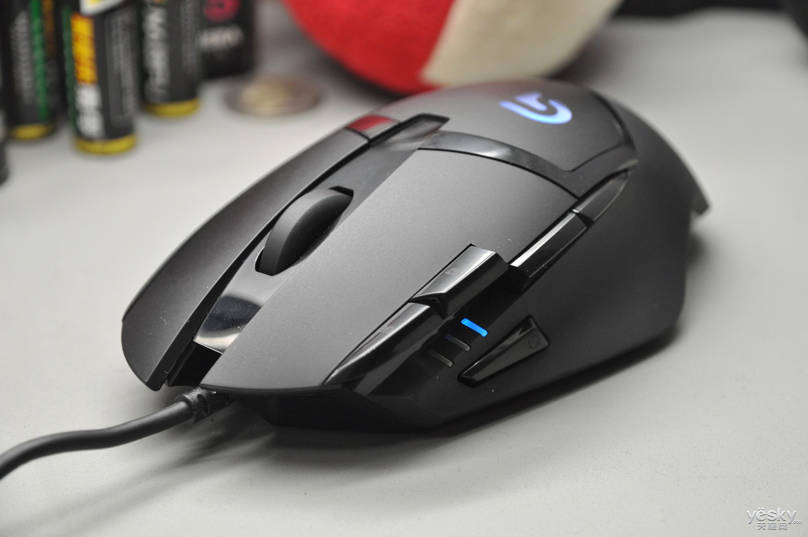 专为高速移动而生 罗技G402游戏鼠标评测_天极网
