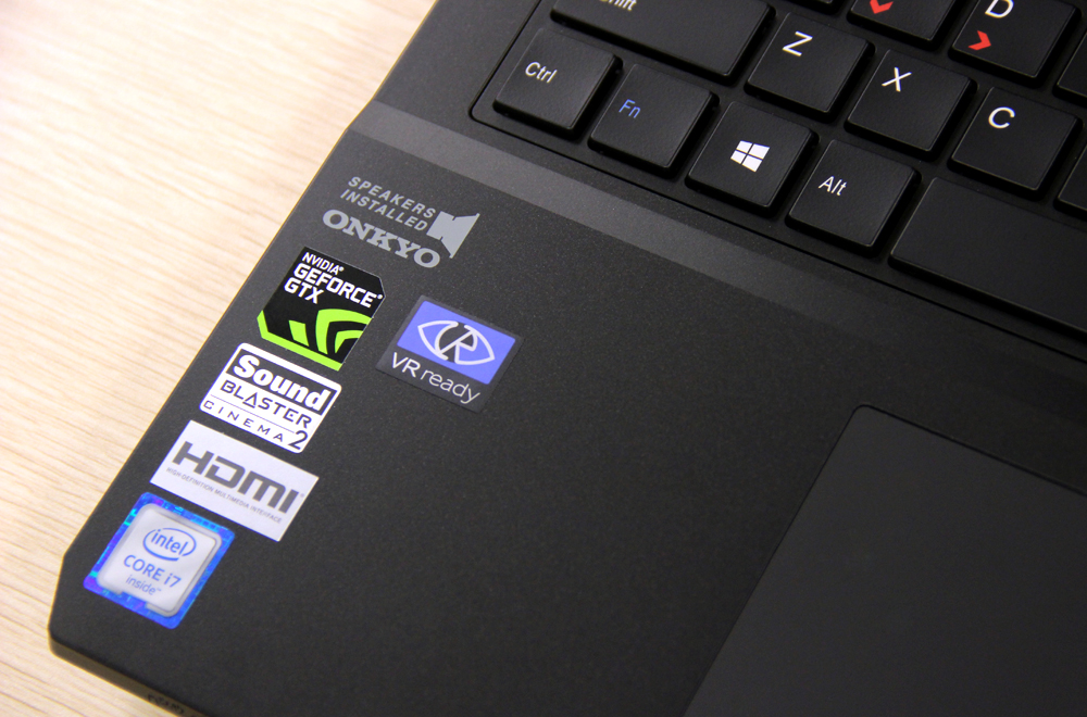 升级更高性价比 战神Z7M-SL7D2游戏本评测_天极网