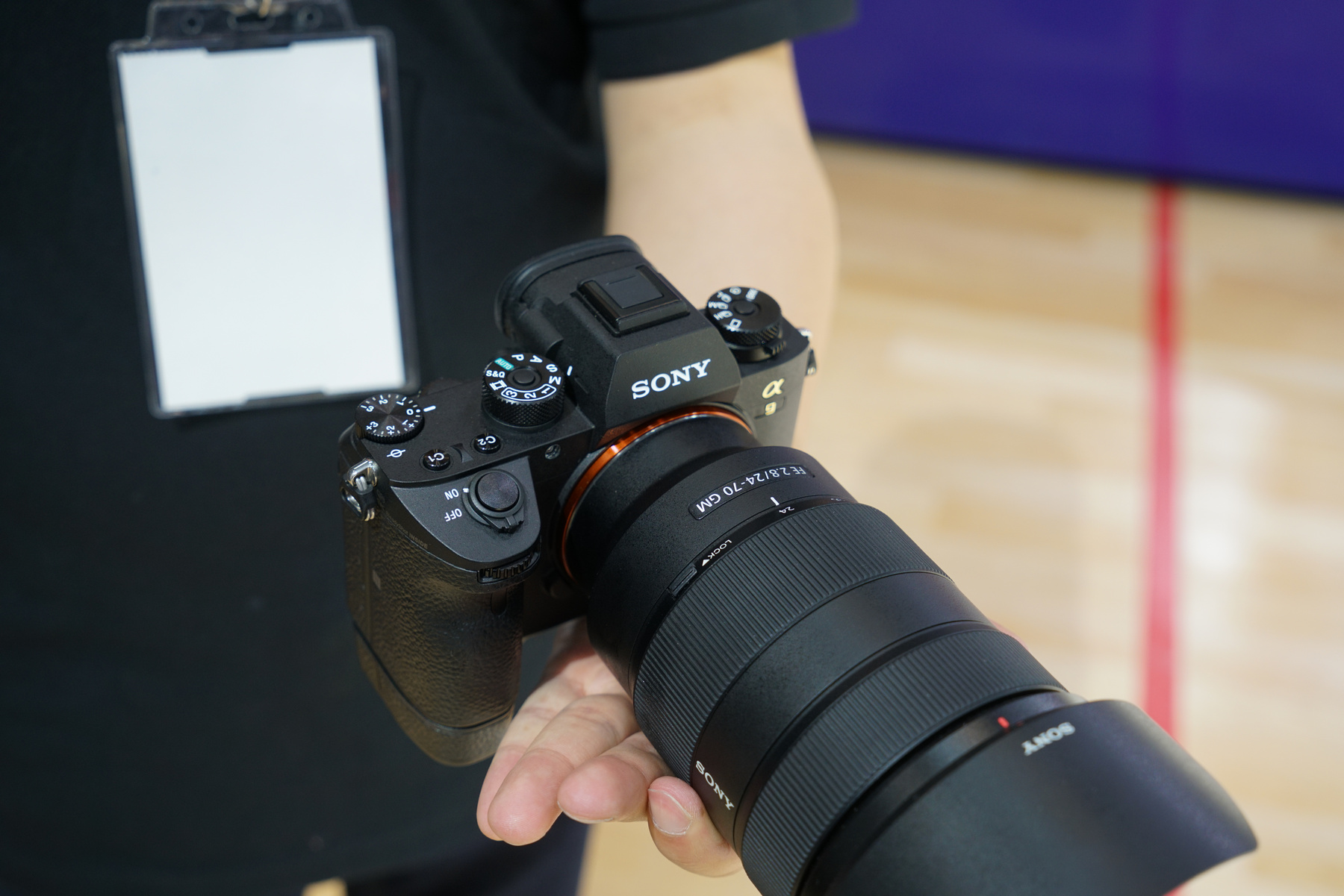 P&E2017:连拍新时代 索尼全画幅微单A9发布_天极网