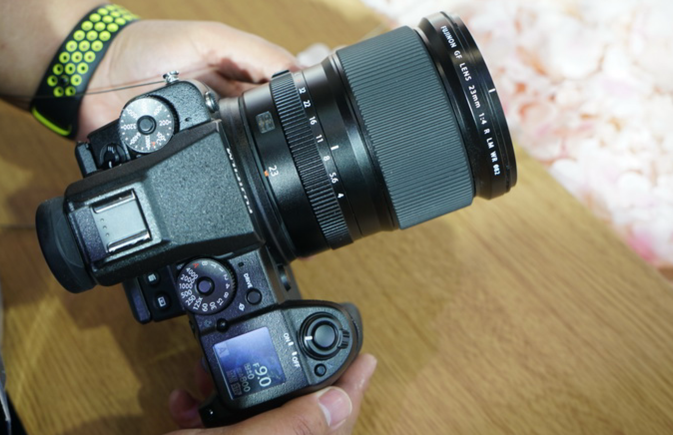 P&E2017:富士GFX50s引领无反中画幅热潮_天极网