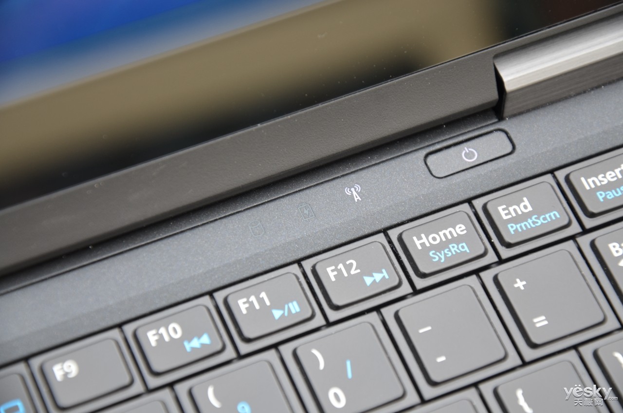 这才是高端典范！戴尔Latitude E7240评测_天极网