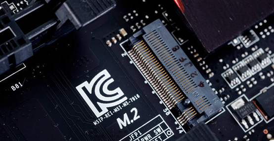 sata2和sata3区别 M.2接口速度实测_天极网